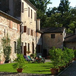 Holiday apartments in Veneto, gastaldia near Venice, Veneto farmhouse ...