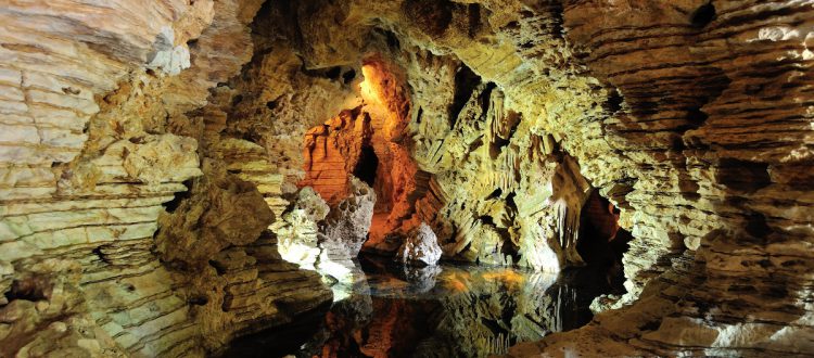 Grottoes, natural grottoes, artificial grottoes, Italian romantic park ...